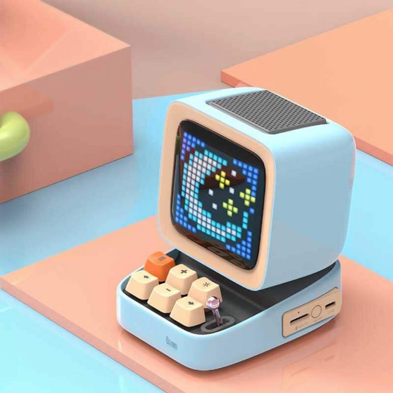Retro Pixel Art Game Bluetooth Speaker, Best Gadget to Kill Boredom